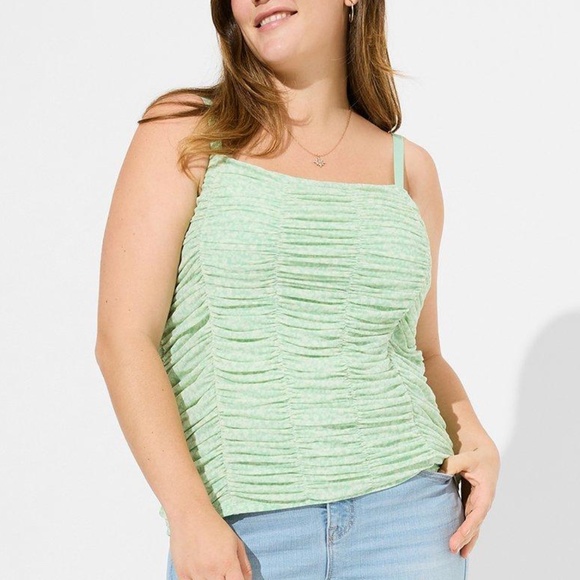 torrid | Tops | Torrid Top X Lg Cami Tank Tee Tshirt Green Floral ...